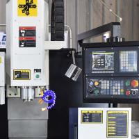 China BT40 Small Vertical Milling Machine 3 Axis Machining Center High Rigidity for sale