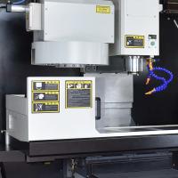 China 8000r/Min Vertical CNC Machining Center Three Axis Milling Machine 1.8KW / 2.5KW for sale