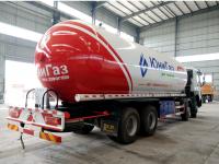 China Sinotruk HOWO 35.5m3 LPG Tanker Truck , LPG Gas Delivery Truck For Cooking Gas for sale