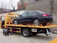 China 4X2 Small Flatbed Tow Truck 3 Ton 2 Axles 6 Wheels For Sinotruk HOWO CCC Approved for sale