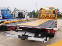 China 4X2 Small Flatbed Tow Truck 3 Ton 2 Axles 6 Wheels For Sinotruk HOWO CCC Approved for sale