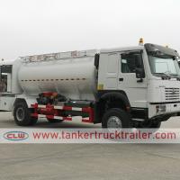 China Sinotruk HOWO 10000 Liters 4x4 Off-road Mining Lubrication Service Truck for sale