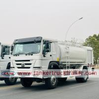 China Sinotruk HOWO 4x4 Mobile Lubrication Service Vehicle for Mining Equipment for sale