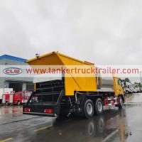 China Sinotruk HOWO 20000 Liters 6x4 Chip Sealer Truck for Highway Maintenance for sale