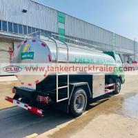 China Forland 4x2 5,000L Stainless Steel Dairy Tanker for Milk Transportation for sale