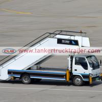 China ISUZU 2 Meters 5 Meters Height Aircraft Passenger Stair Truck for Airports for sale