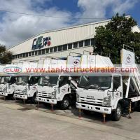 China ISUZU 2.4 Meters 5.8 Meters Height Airport Ground Support Stair Vehicle for sale