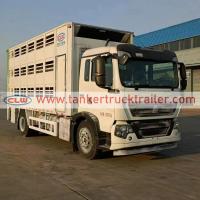 China Sinotruk HOWO 6 meters Aluminum Alloy 4x2 Livestock Transport Truck for Farms for sale