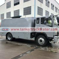 China Customized Sinotruk HOWO 4x2 6000L Square Fuel Tanker Truck with Two Fuel Dispensers for sale