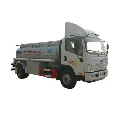 China FAW 4×2 6000L Oil Tanker Truck with Dispenser for sale