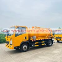 China HOWO 4x2 RHD 5CBM Vacuum Tanker Waste Suction Truck for sale
