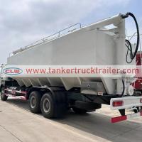 China Sinotruk HOWO 6X4 32CBM 16tons Hydraulic Control Bulk Feed Delivery Truck for sale