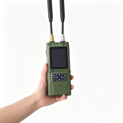 China Compact Size Portable UAV Detection Device Ultra Wideband Drone Video Capture  100MHz~8GHz for sale