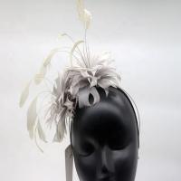 China Diwali Party White Feather Fascinator Headband , Millinery Feather Flowers for sale