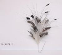 China 10x30cm Goose Feather Mounts Party Decor Guinea Fowl Peacock Feather Flowers for sale