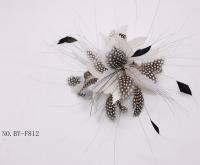 China 10x30cm Goose Feather Mounts Party Decor Guinea Fowl Peacock Feather Flowers for sale