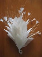 China 15*15 cm Dyed Stripped Goose Feather Flower Mount with Wire Accessory Pattern Dyed for sale