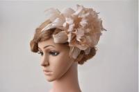 China 15*15 cm Curly Goose Feather Flower Mount with Wire Accessory Pattern Dyed for sale