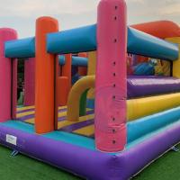 China Custom Inflatable Fun Park With Bounce House Slide Combo Obstacle Challenges and Flexible Module Arrangement for Long Term Operation Projects for sale