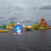 China EN25649 Certified Adult Inflatable Water Park Custom Obstacle Course 0.9mm PVC for sale