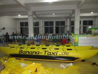 China Inflatable Water Banana Boat PVC 2-6 Person Custom Size Durable Flying Fish Towable Tube for sale