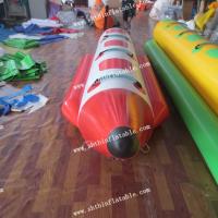 China Customizable Single Tube Inflatable Banana Boat 0.55mm PVC with 3 Year Warranty for sale