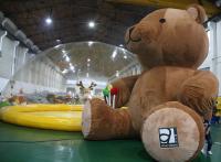 China Giant Inflatable Cartoon Bear Model 4.6m High PVC Advertising Mascot for Events for sale