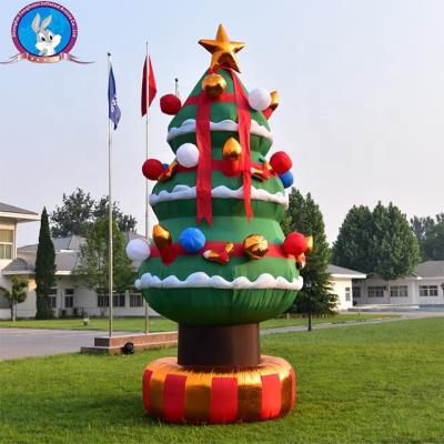China Custom Inflatable Christmas Tree 6m Height for Events Advertising Durable Oxford Cloth for sale