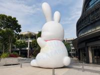 China Custom Giant Inflatable Cartoon Rabbit Model 3m Height for Event Decoration and Commercial Display for sale