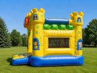 China Zoo Theme Inflatable Bouncer with Animal Obstacles and Bright Bounce Area for Kids Parties and Rental Businesses for sale