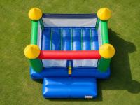 China Large Outdoor Inflatable Castle Bouncer for Children Parties Family Events Play Centers and Rentals Use for sale