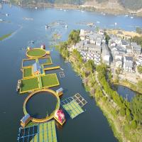 China HDPE Eco-Friendly Water Floating Platform 80m-300m Circumference for Landscape Tourism for sale