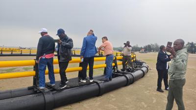 China Small Medium HDPE Fish Cages 12m Diameter Anti Wave UV Resistant for Zambia Lake Fish Farming for sale