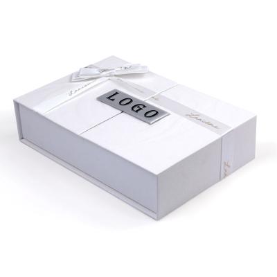 China Custom Cardboard Cosmetic Packaging Box for sale
