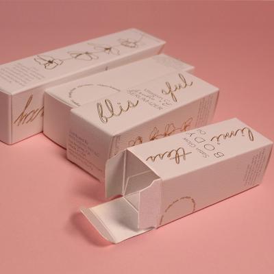 China Custom Luxury Cosmetic Packaging Boxes For Essential Oil Perfume Skincare Products for sale