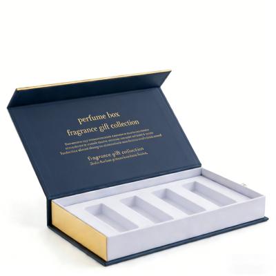 China Custom Perfume Packaging Box with Magnetic Closure and Gold Foil Stamping for Luxury Gift Sets for sale