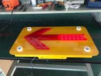 China High Visibility Arrow Board Reflective Traffic Signs Waterproof for sale