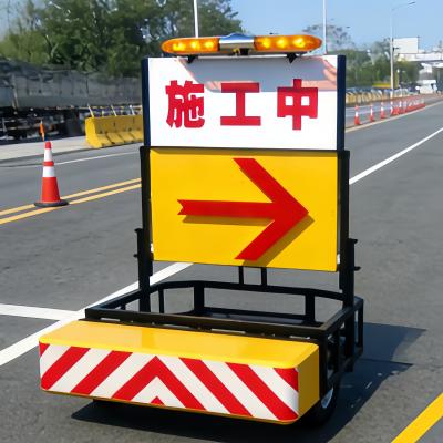 China Anti Impact Detachable Truck Mounted Attenuator With Wheels for sale