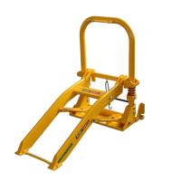 China 20kg Deployable Mobile Vehicle Barrier with Foldable Aluminum Construction and Spring Damping System for sale
