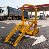 China ISO9001 1100mm Folding Parking Barrier with 18.5kg Aluminum Construction and LED Compatibility for sale