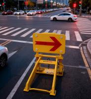 China 20kg Aluminum Foldable Traffic Yellow Vehicle Security Barriers for sale