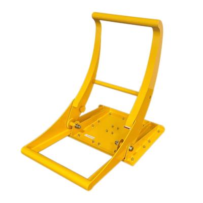China 1400×530×230mm Aluminum Parking Space Blocker - 13.4kg Foldable Vehicle Barrier for Parking Control for sale