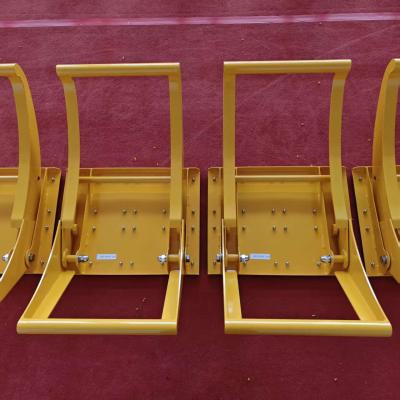China 13.4kg Lightweight Foldable Portable Vehicle Barricades with Anti-Slip Rubber Pads for Traffic Management for sale
