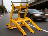 China Mobile Vehicle Barrier portable vehicle barrier system ideal for temporary traffic redirection and site access management for sale