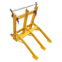China Anti Collision 660mm Width Portable Vehicle Barricade with Wheels - Foldable Security Barrier for Building Access Control for sale