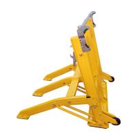China 25kg Lightweight Portable Vehicle Barricades with Foldable Design and High-Visibility Yellow for Road Construction Safety for sale