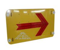 China 800x400mm ISO9001 LED Arrow Sign Board with Rechargeable Battery and 3 Lighting Modes for Road Construction Safety for sale