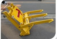 China Aluminum Detachable 25KG Anti-Ram Vehicle Barrier with 10cm Wheels and Foldable 400mm Storage Height for sale