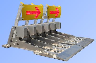 China Rustproof 1894mm Metal Road Barrier - Anti-Ram Vehicle Safety System with Shock Absorption Technology for sale