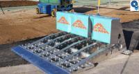 China Musashi 165kg Anti-Collision Portable Safety Barrier - 70 km/h Impact Tested with 36m Stopping Distance for sale